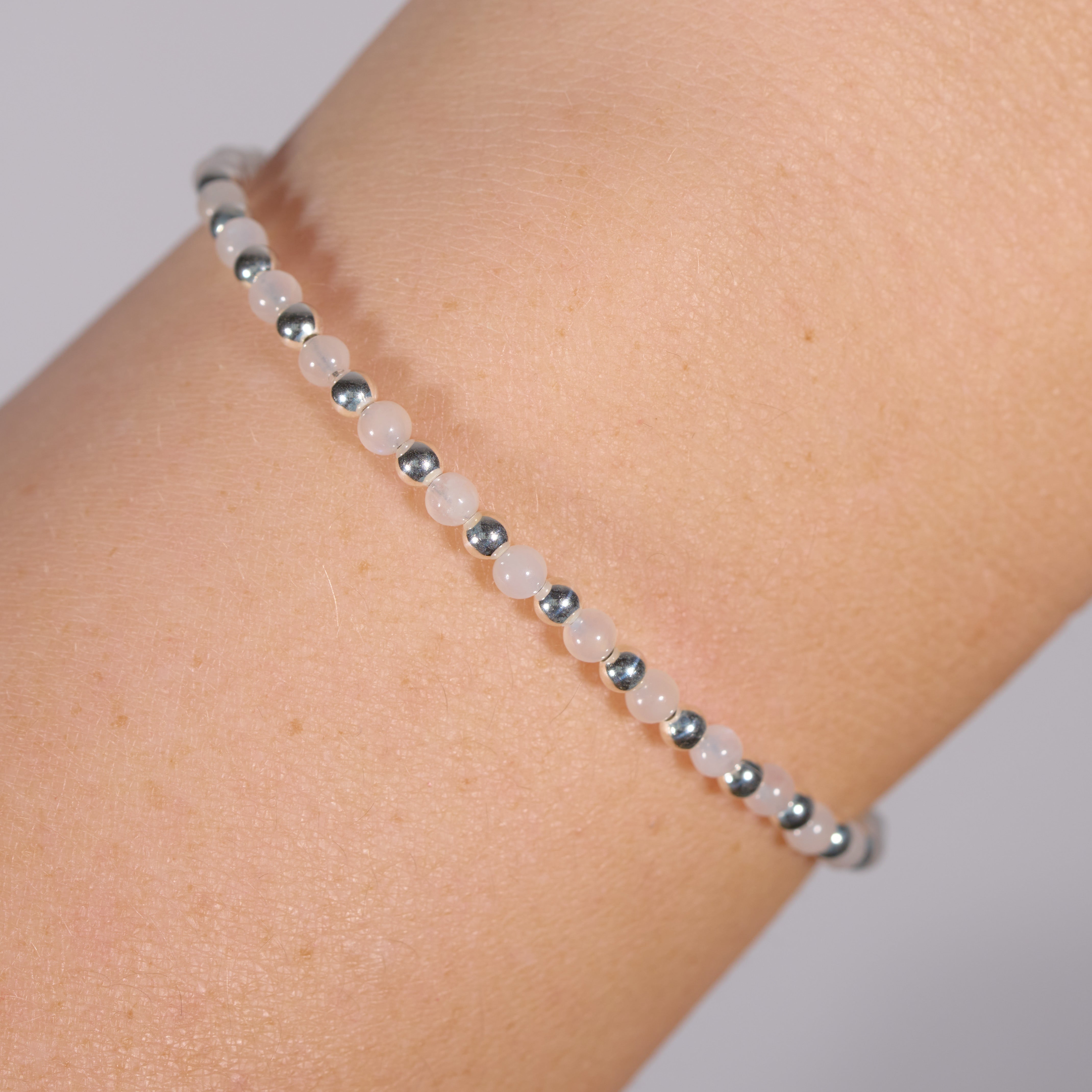 Sterling zilveren kralen armbandje • Maansteen – Lief Leven